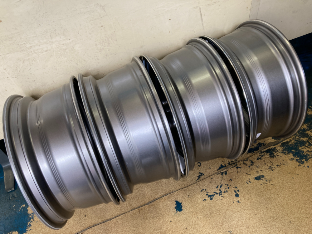 (完売)(中古ホイール)美品 きれい 86 BRZ プリウス等に!!★SSR GT-X02 17X7.0J+48 5/100 4本SET￥65000 | 仙台市 泉区 泉タイヤサービス